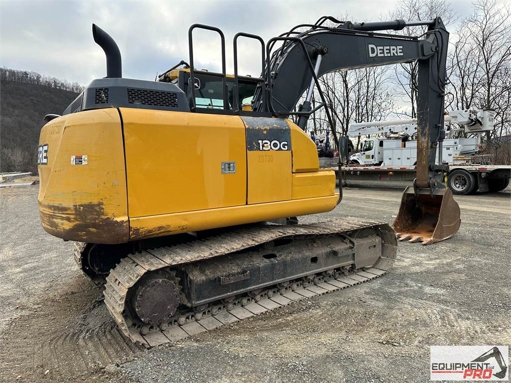 John Deere 130G