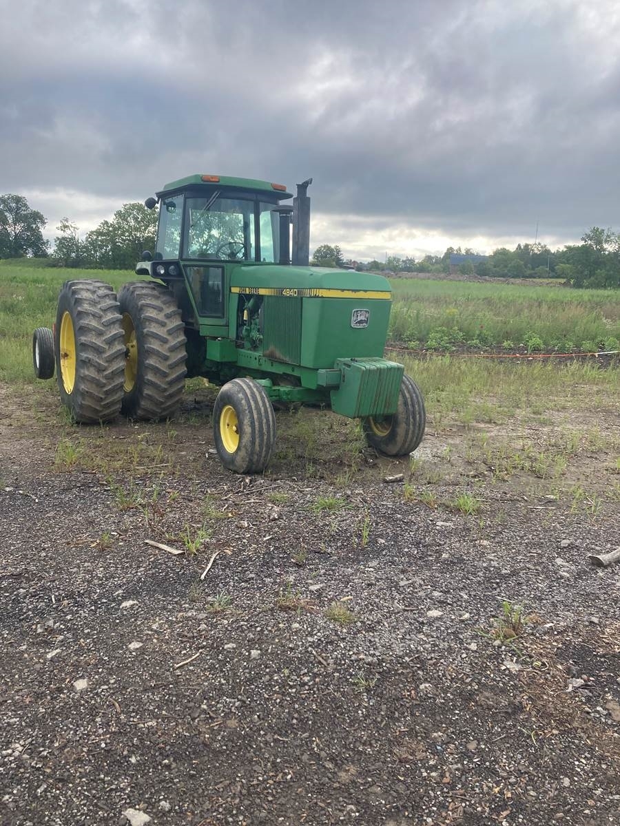 John Deere 4840