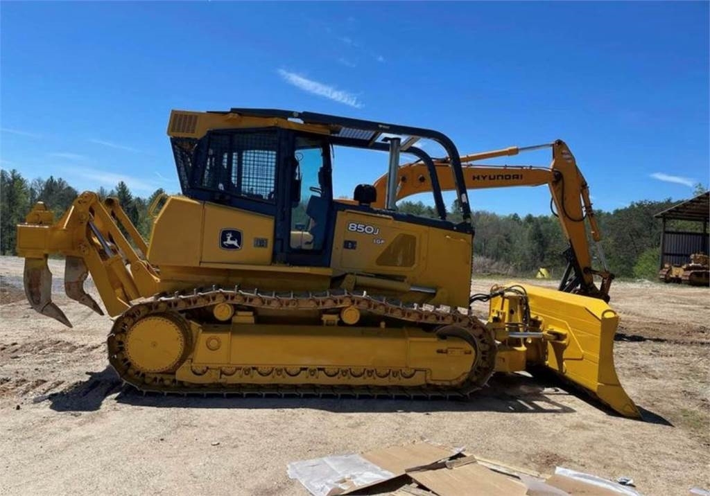 John Deere 850J LGP