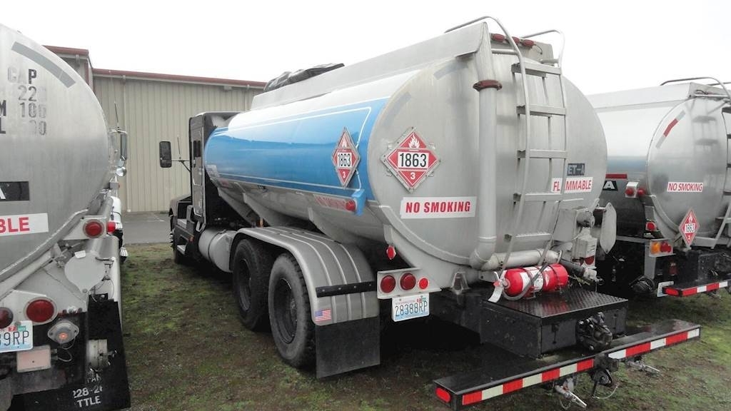 Kenworth T600