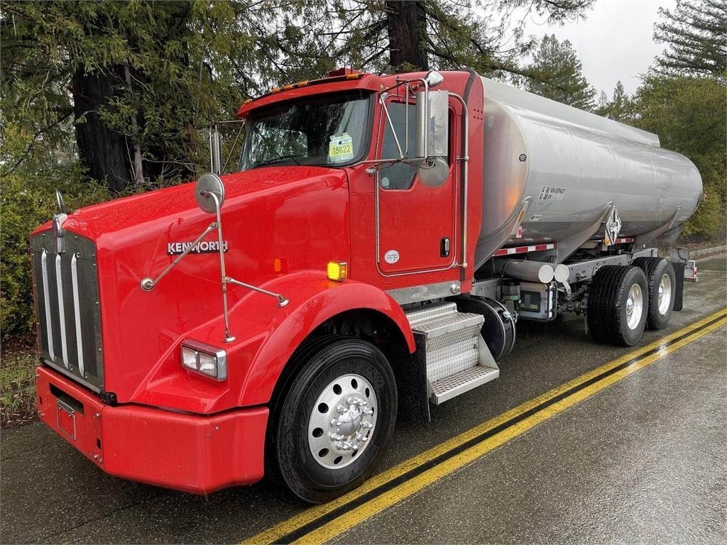 Kenworth T800