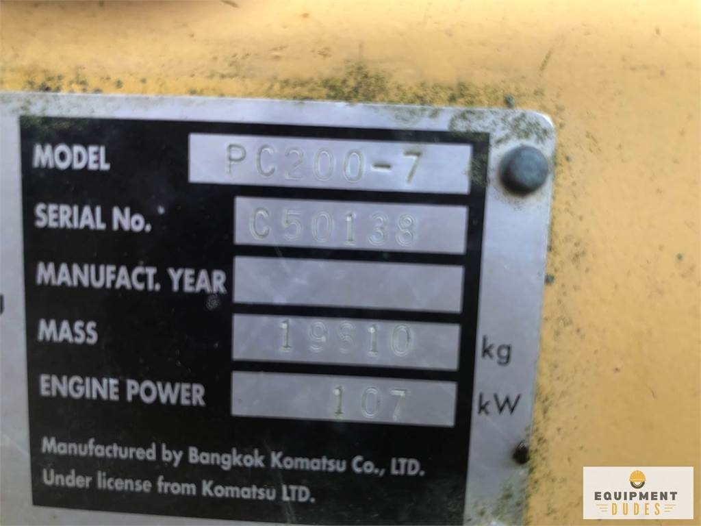 Komatsu PC200-7