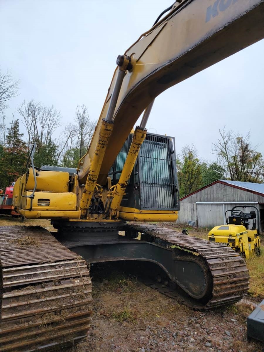 Komatsu PC250LC