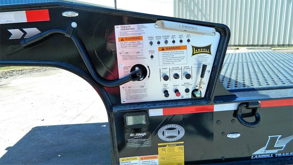 Landoll 930E-51 TRAVELING TAIL