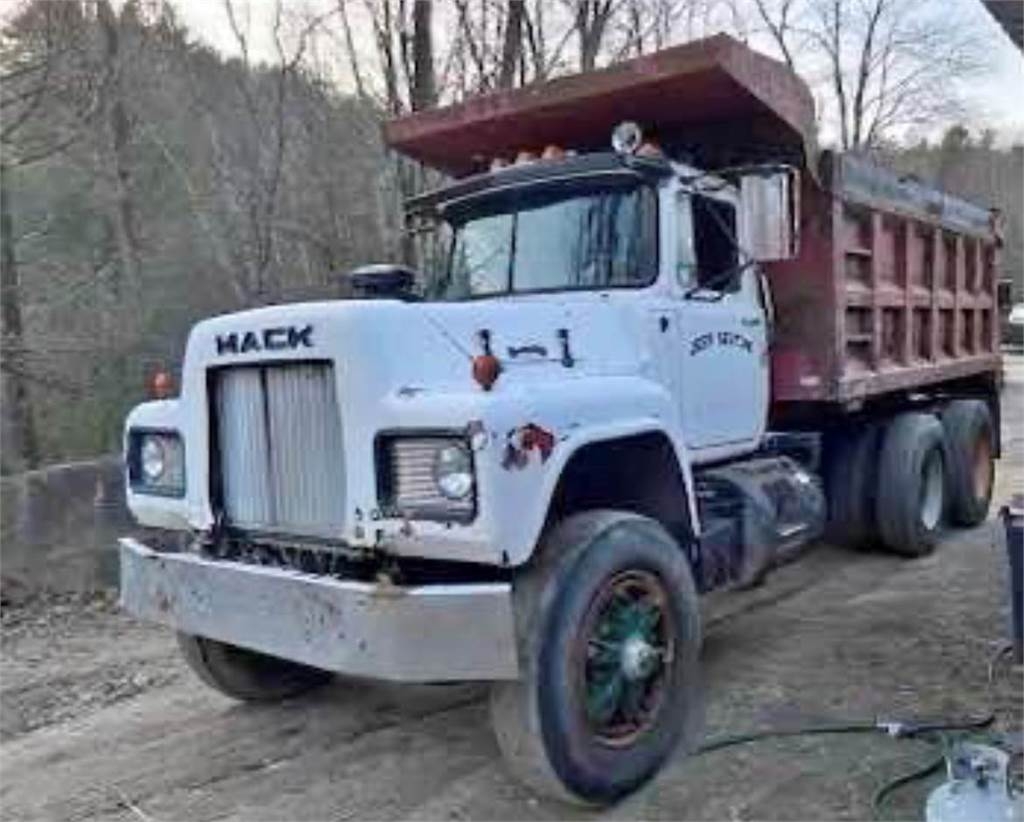 Mack R Model