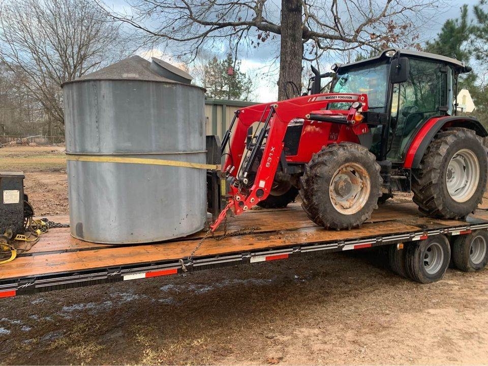 Massey Ferguson 4WD Tractors: Loaders, 4x4 & More | Ritchie List