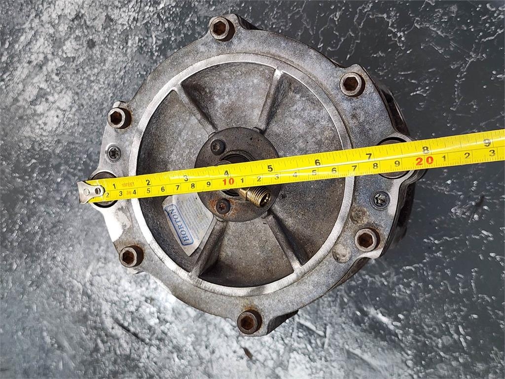 Mercedes-Benz MBE 900