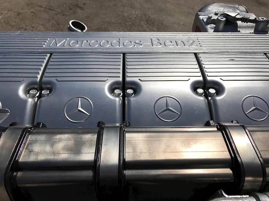 Mercedes-Benz OM460