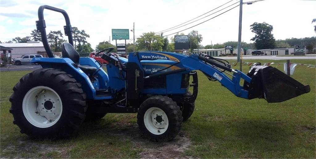 New Holland T1530