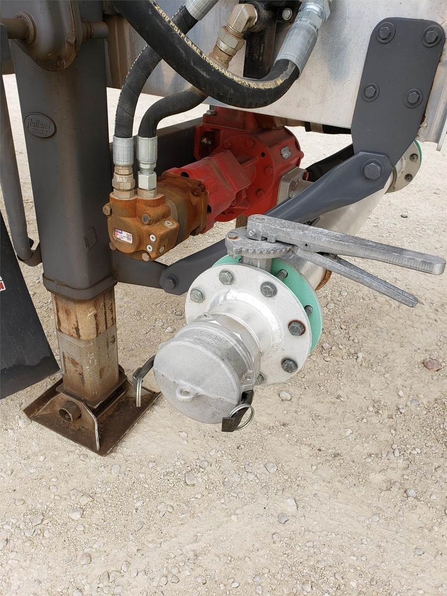 Paul MUELLER COMPANY