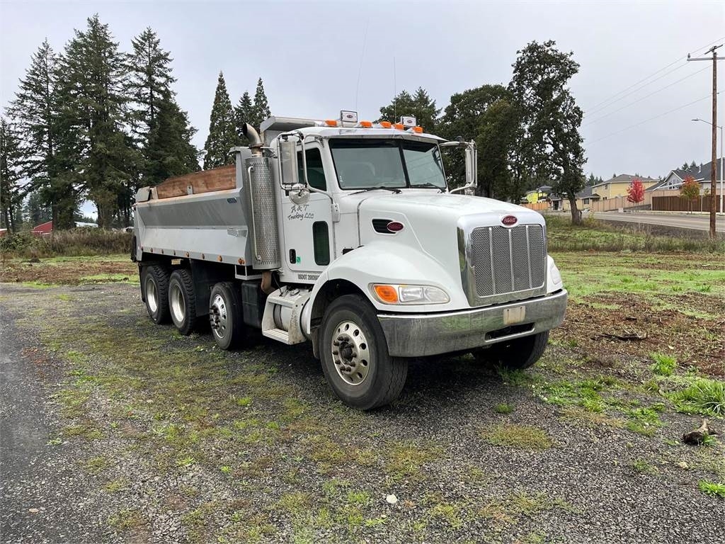 Peterbilt Heavy Duty Trucks & Truck Trailers For Sale | Ritchie List