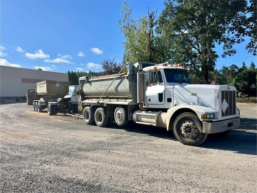 Peterbilt 377