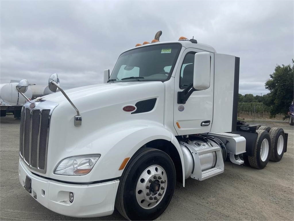 Peterbilt 579