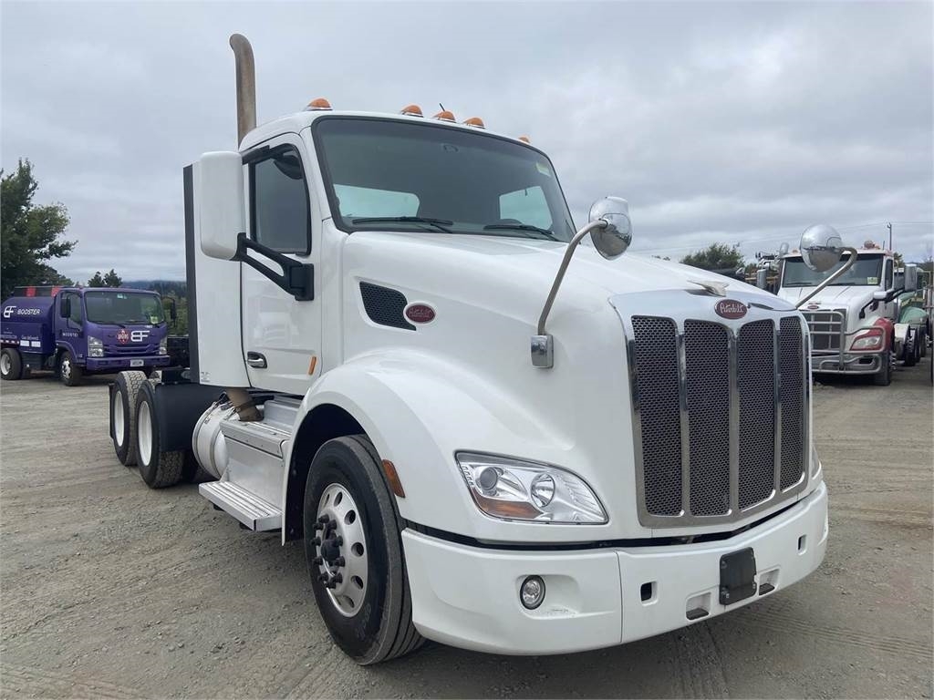 Peterbilt 579