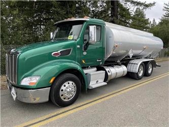 Peterbilt Used Tank Trucks: Mini, Small | Ritchie List