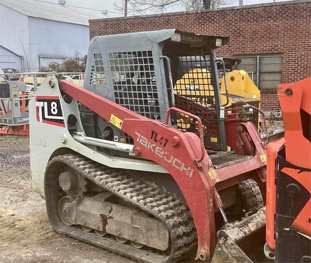 Takeuchi TL8
