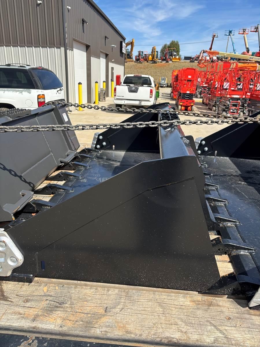 Tiger 72 Tooth Bucket