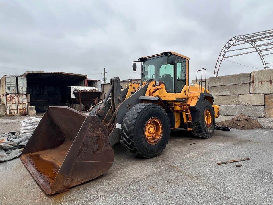Volvo Wheel Loaders & Front End Loaders | Ritchie List