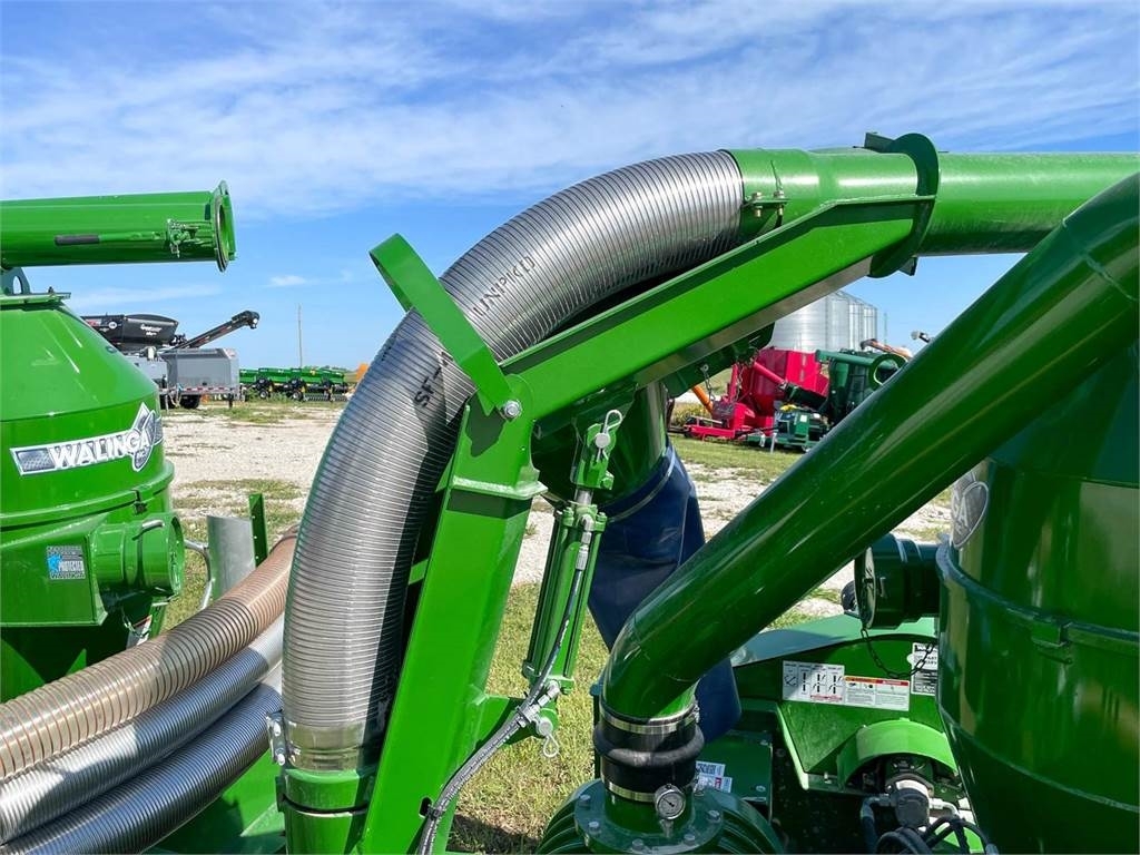 Walinga AGRI-VAC 7816DLX