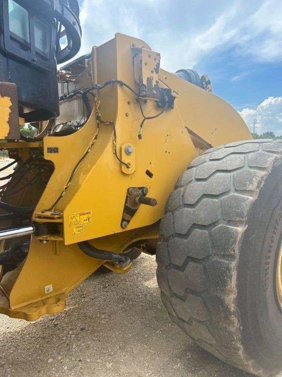 CAT Lift Trucks 966M
