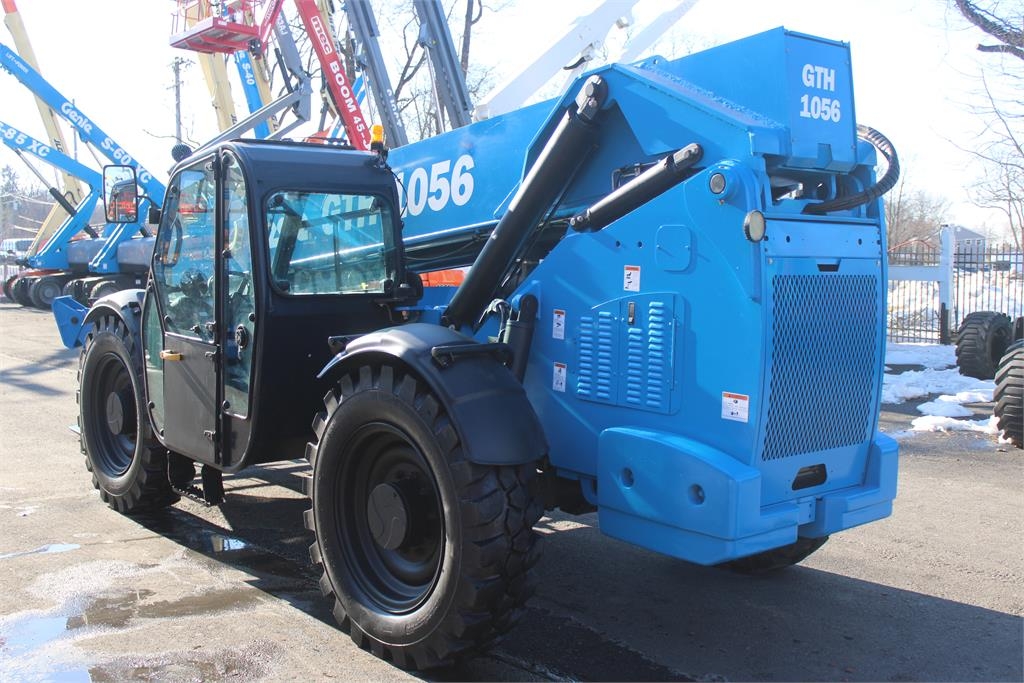 Genie GTH-1056