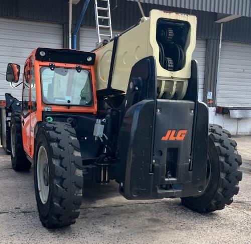 JLG 1255