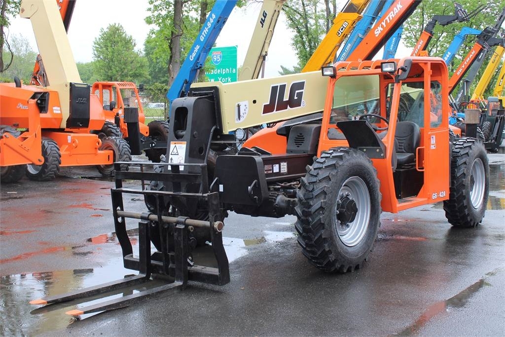 JLG G6-42A