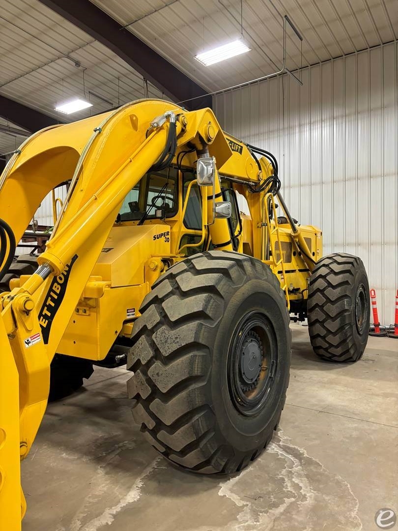 Pettibone / Traverse Lift, LLC Cary-Lift 304