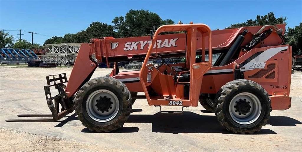 SkyTrak JLG Industries, Inc. 8042