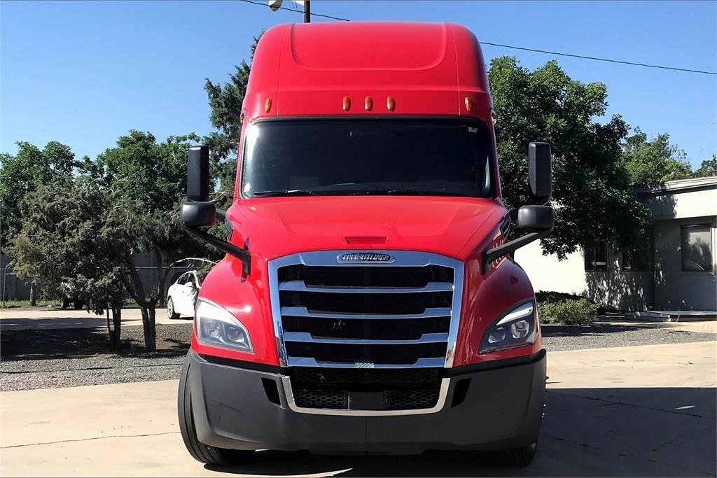 Freightliner Corp. CASCADIA