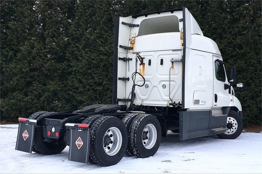 Freightliner Corp. CASCADIA