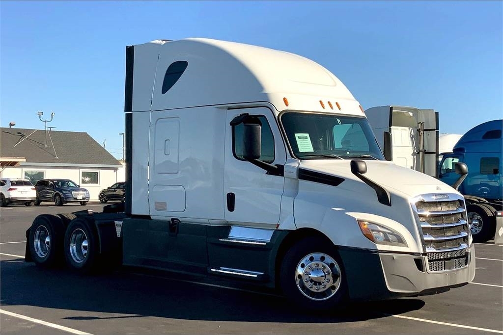 Freightliner Corp. CASCADIA