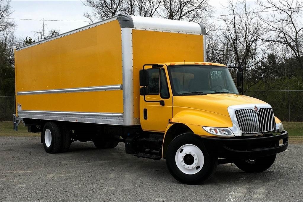 International 4300 SBA 4X2