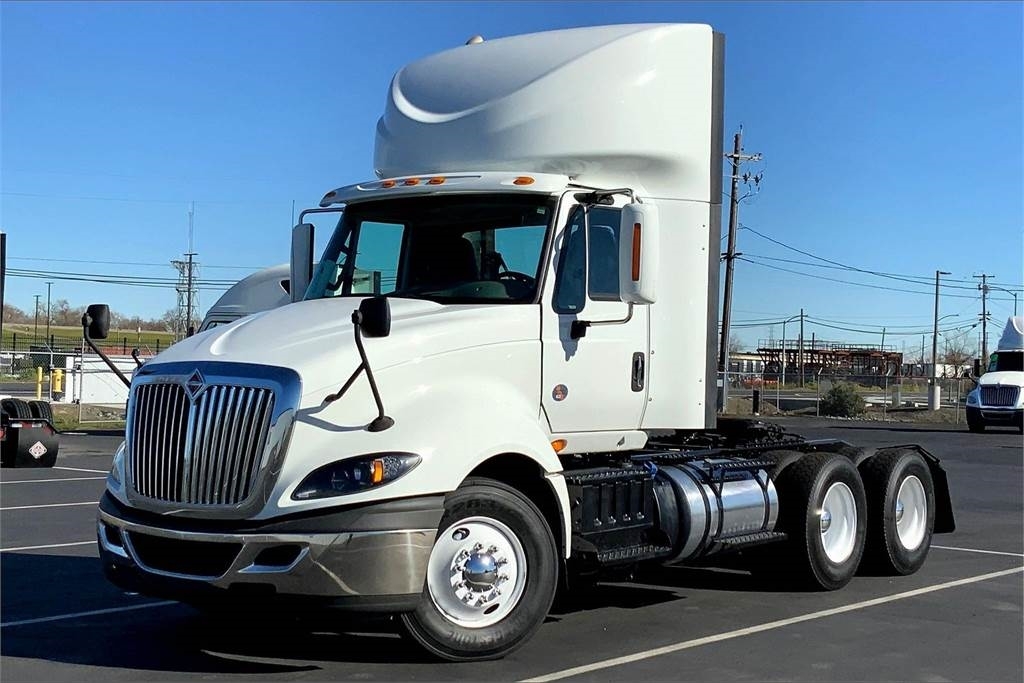 International PROSTAR+ 122 6x4