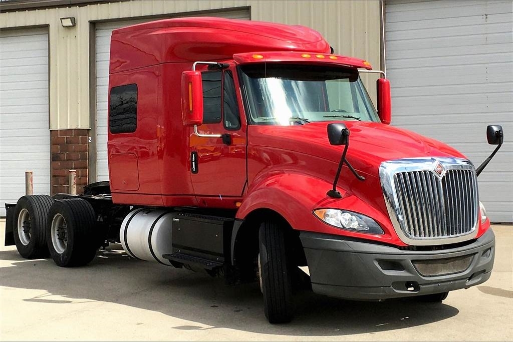International PROSTAR+ 122 6x4
