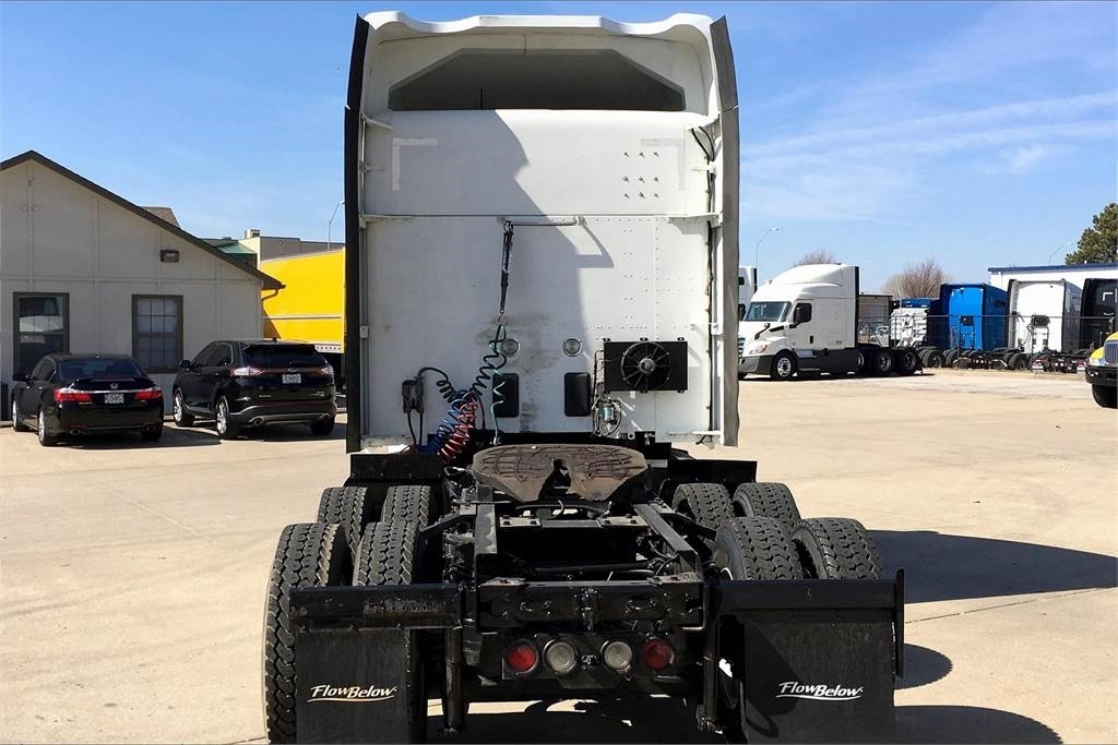 Kenworth Motor Truck Co. T680