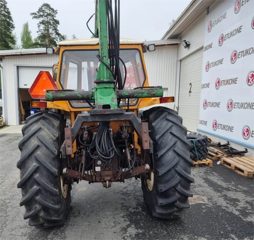 Valmet 802-4 - Traktorit - Maatalous - Agritek-vaihtokoneet