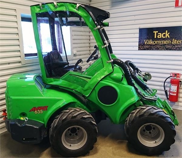 Kompaktlastare - Entreprenadmaskiner - Norrmaskiner