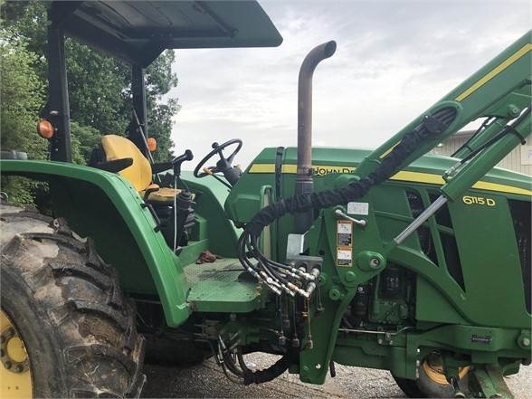 John Deere 6115D