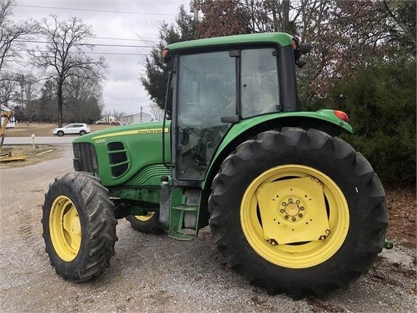 John Deere 6330