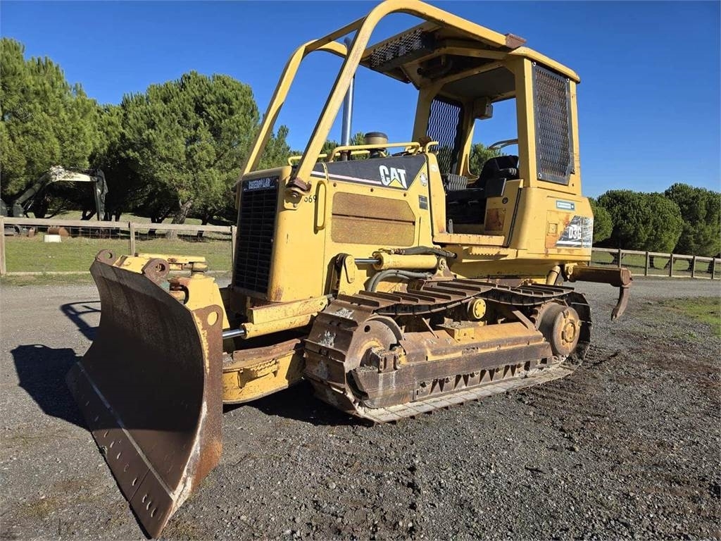 CAT D3G XL