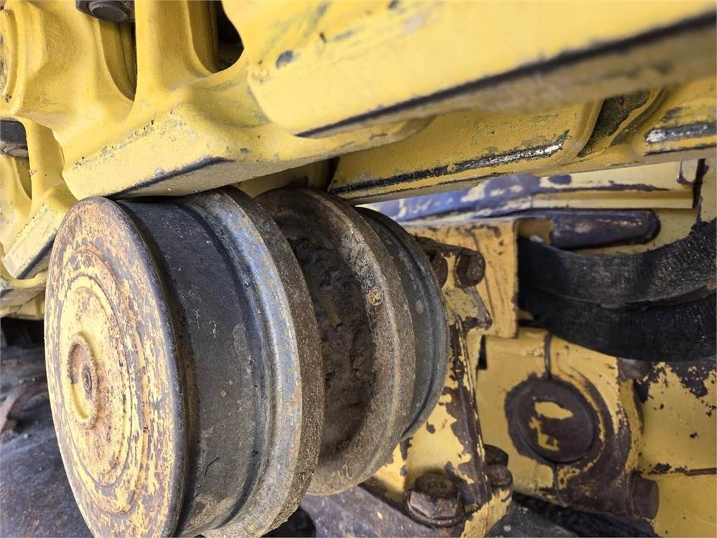 CAT D6T XW