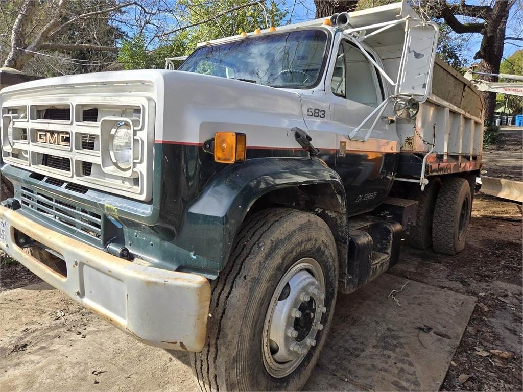 GMC TopKick C7500
