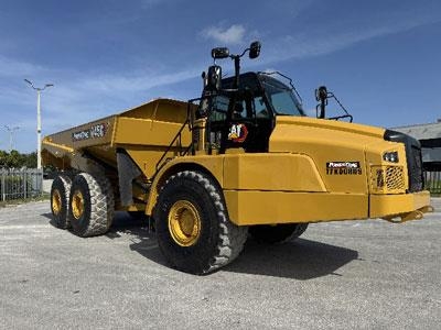 CAT 745C