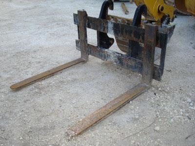 Caterpillar 930G/420D IT Pallet Forks, 48