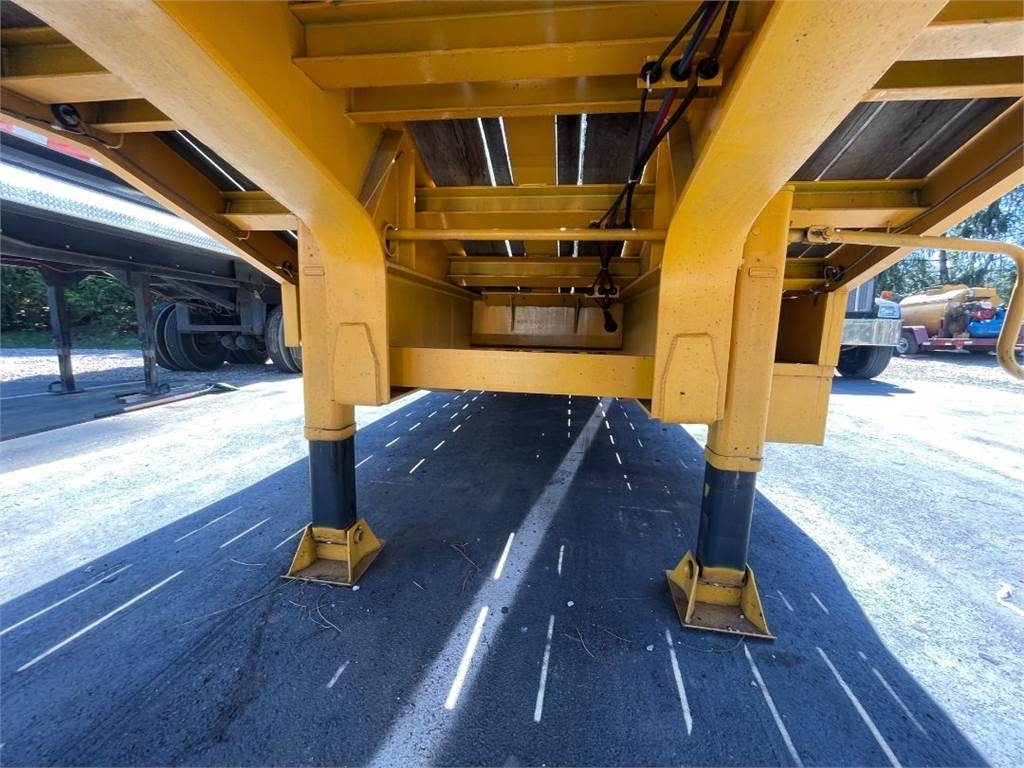 Better Built 35-Ton Equipment Trailer