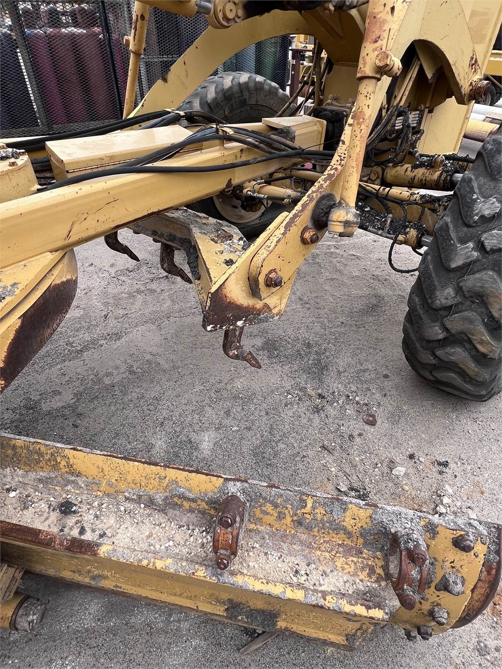 CAT 140M