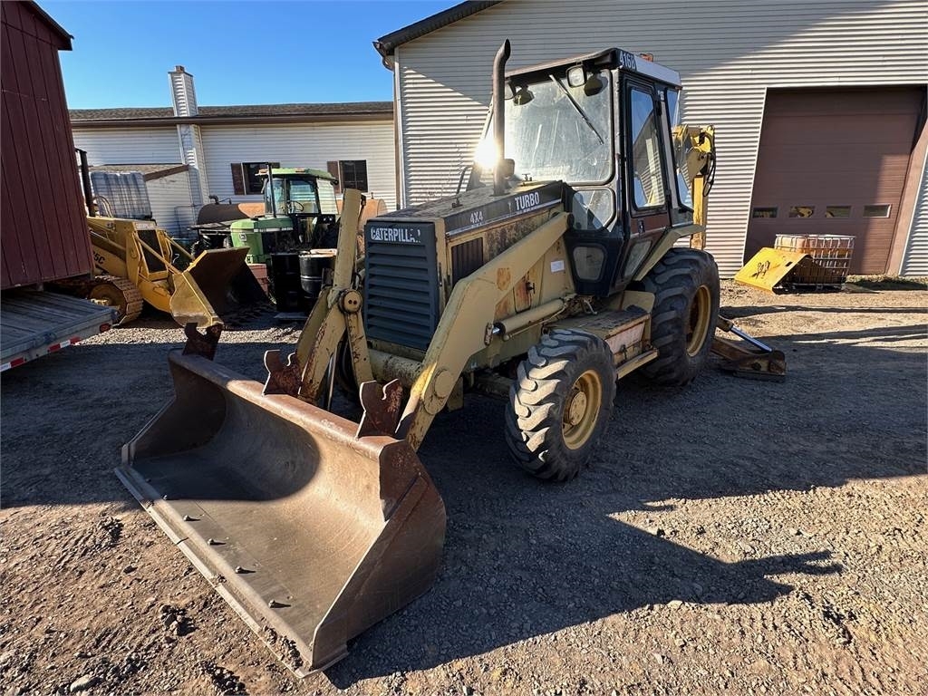 CAT 416B
