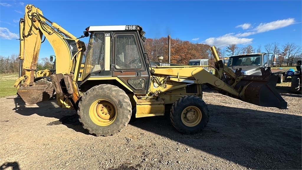 CAT 416B