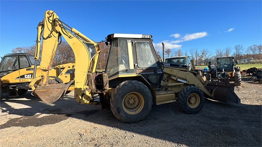 CAT 416B